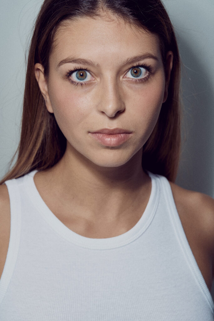 Luana Z. - ISOMODELS
